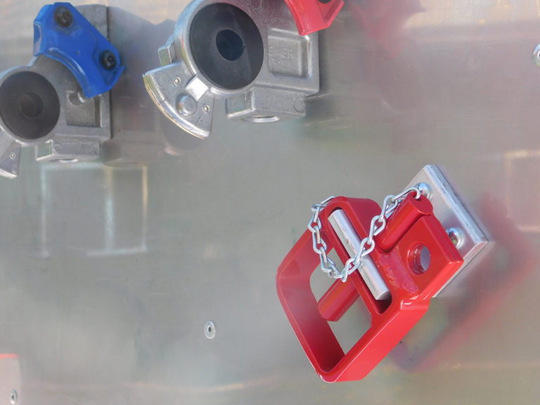 D-Lock No Loss Storage Bracket - Devere Enterprises - Glad Hand Lock Store