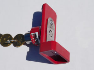 Quick Lock Glad Hand Lock - Keyed Differently - Devere Enterprises ...